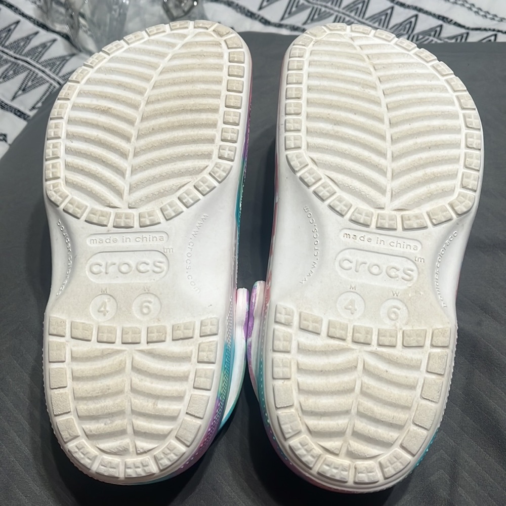 Pastel Color Tie Dyed Crocs - Gem